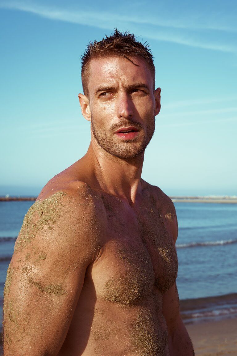 Mediterranean Men Magazine - The Perfect Blend of Men and Sea